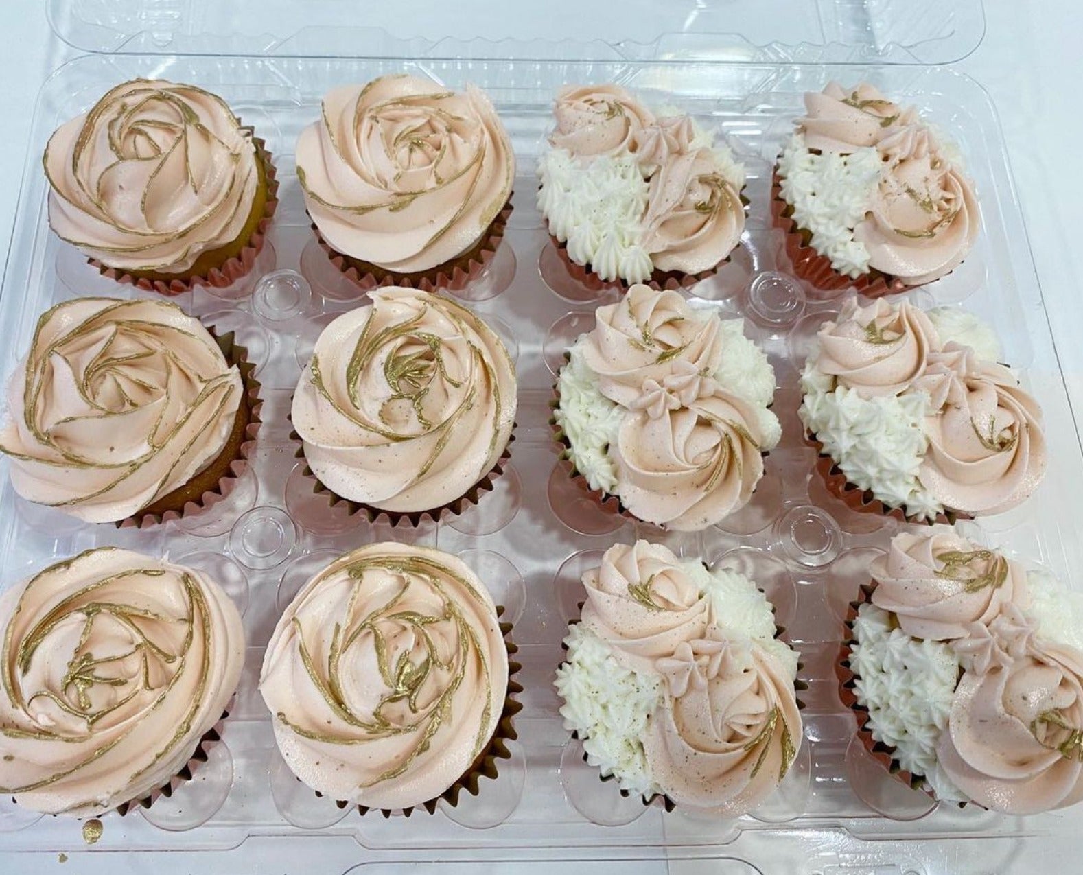 Cupcakes (One Dozen) – bleu royale cakes